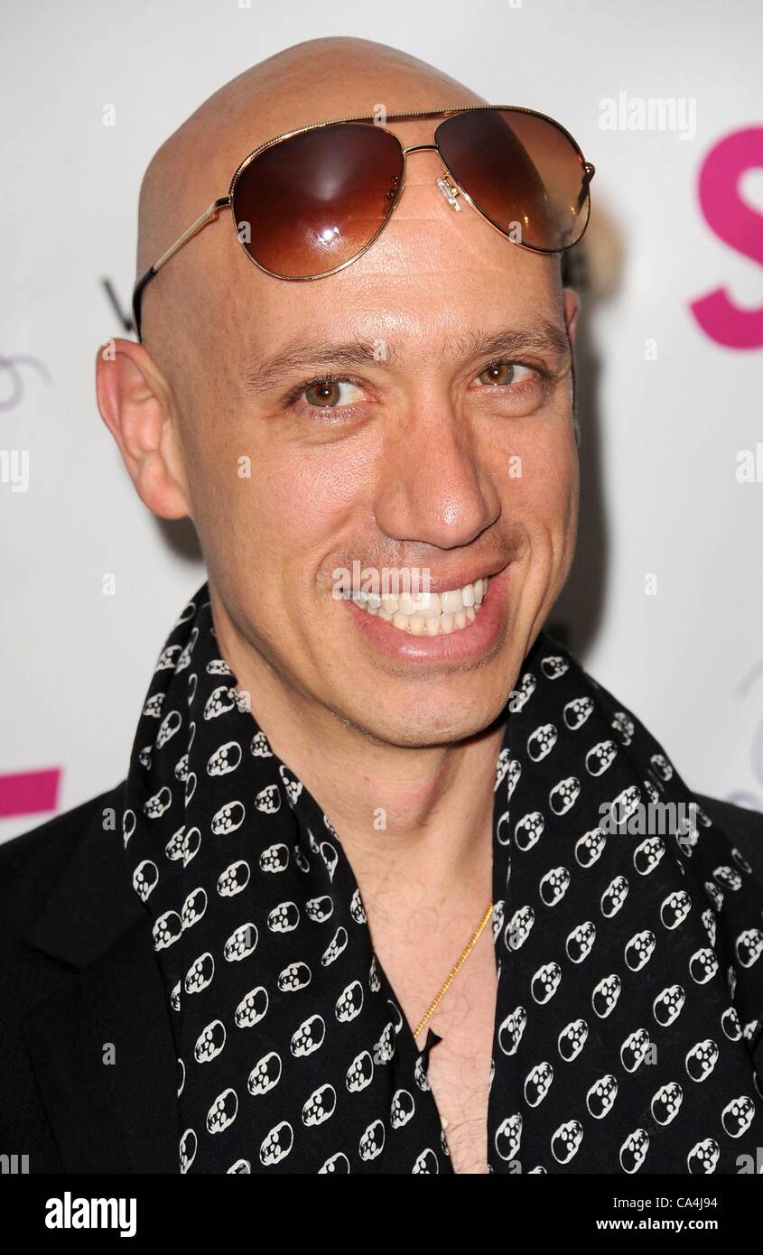 Robert verdi self magazine july issue launch party party hi-res stock ...