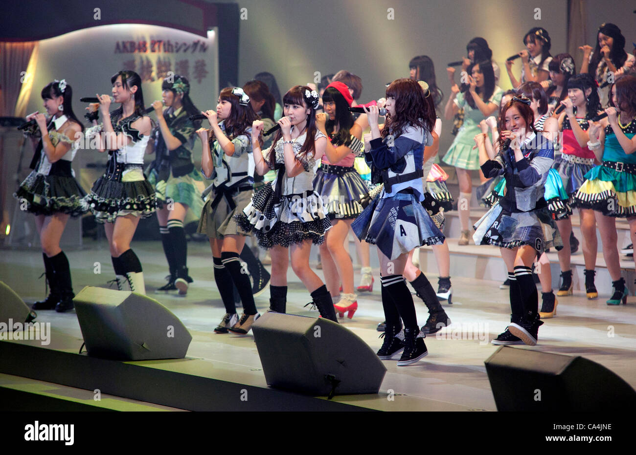 Akb48 japan hi-res stock photography and images - Alamy