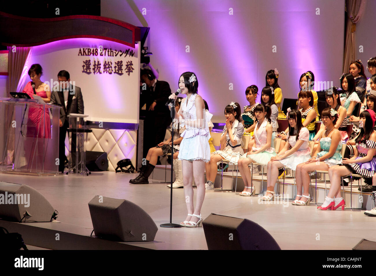 Japanese girls pop group akb48 hi-res stock photography and images - Alamy
