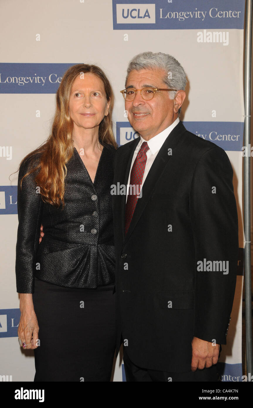 June 6, 2012 - Los Angeles, California, U.S. - Jane Semel, Tom Semel ...