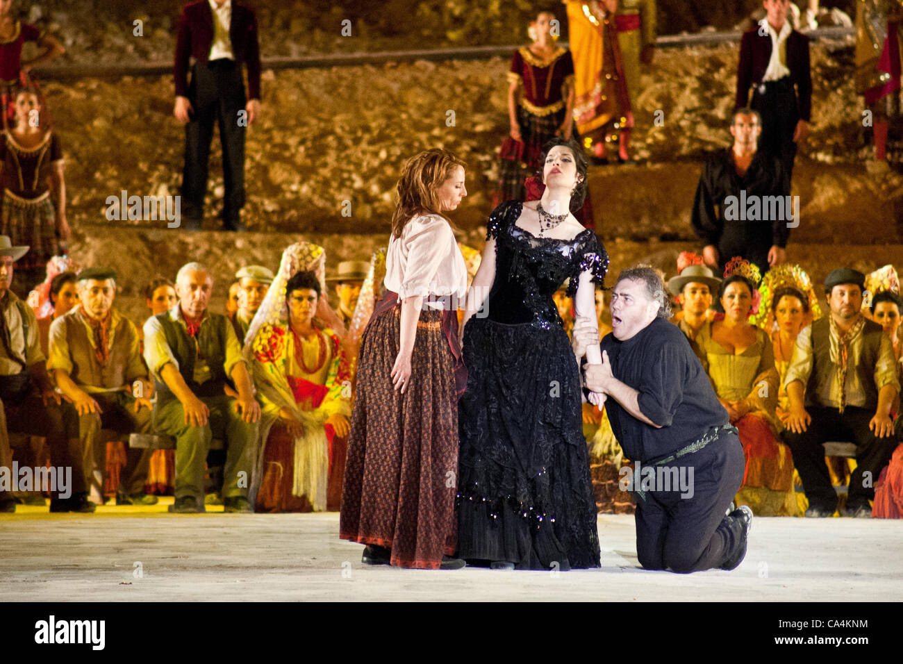 Israeli Opera performs Carmen in a full dress rehearsal with a cast of ...