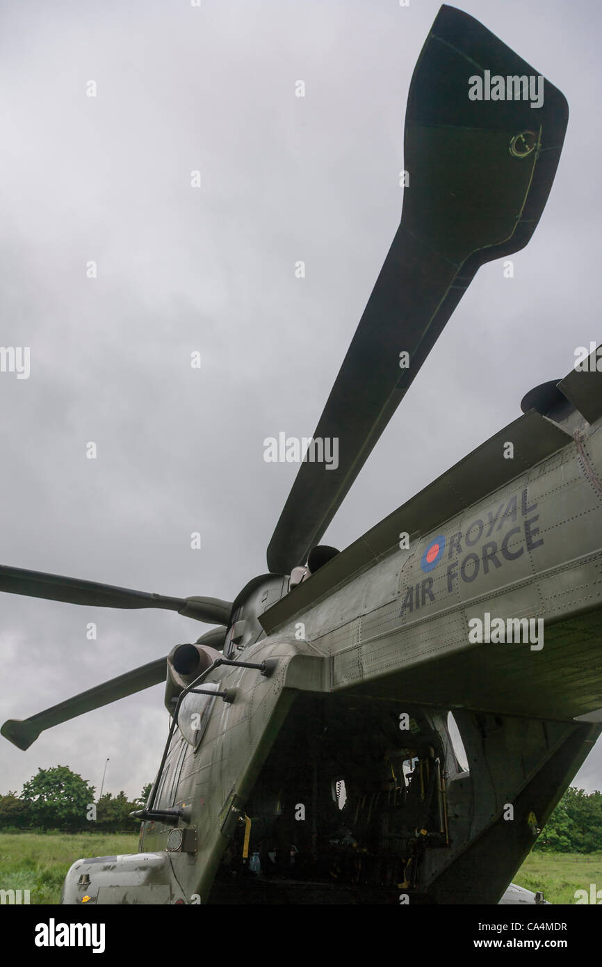 2012-06-07. RAF Merlin mk3 helicopter grounded at Stanwick ...