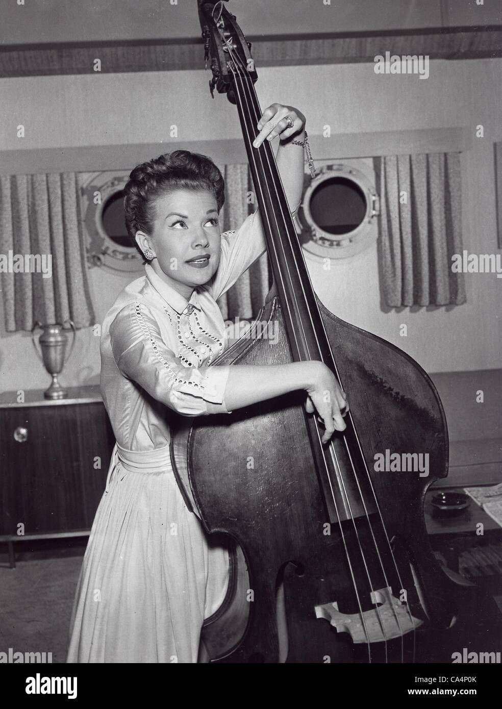 GALE ST0RM.AKA Josephine Owaissa Cottle.Supplied by Photos inc..1959 ...