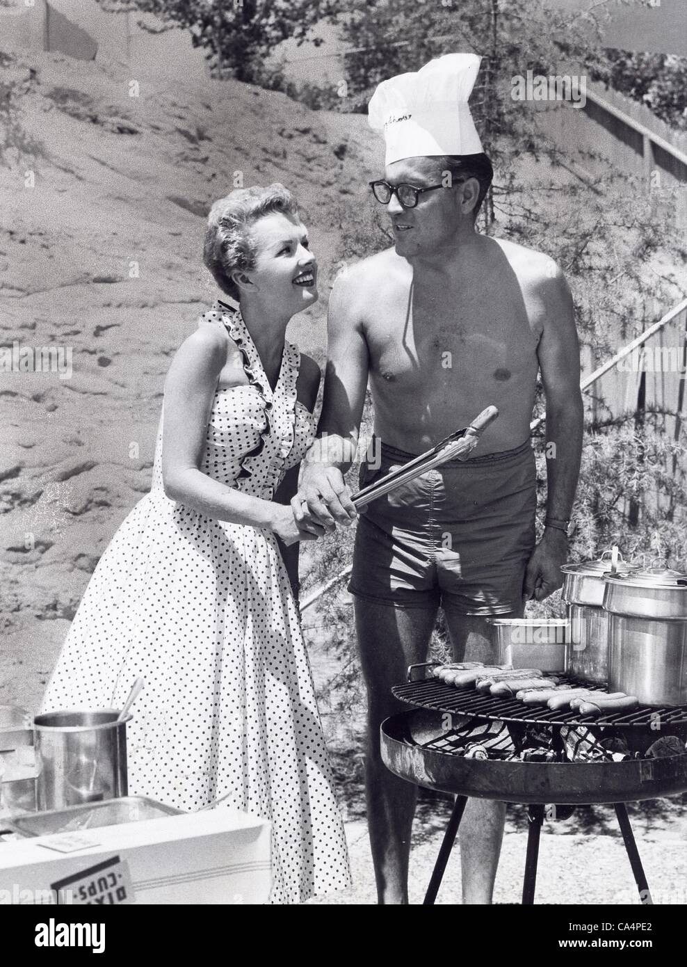 Gale storm husband lee bonnell hi-res stock photography and images - Alamy