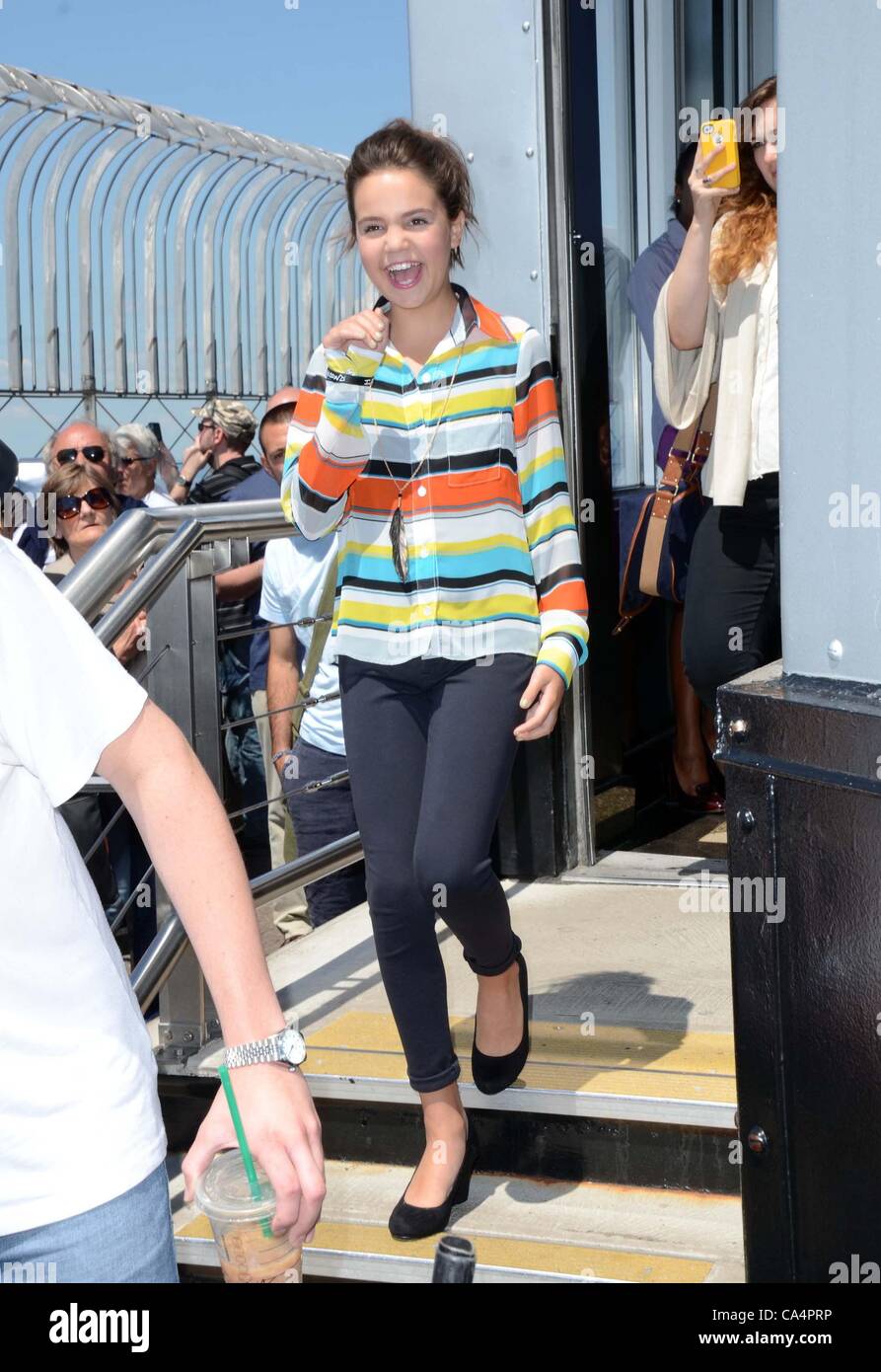 Bailee Madison in attendance for Bailee Madison Promotes Hallmark ...