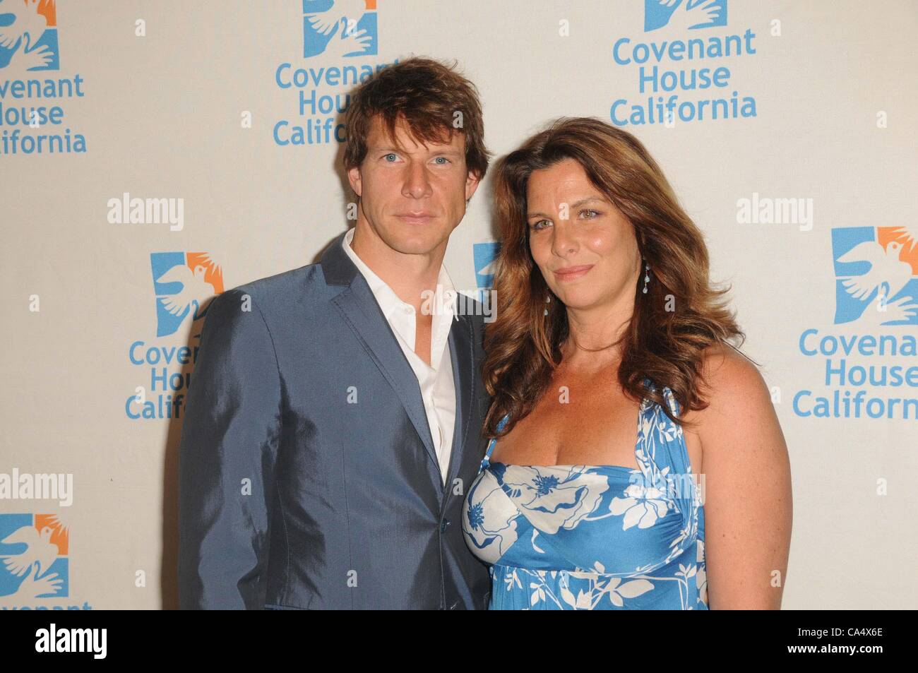 June 7, 2012 - Los Angeles, California, U.S. - Eric Mabius, Wife ...