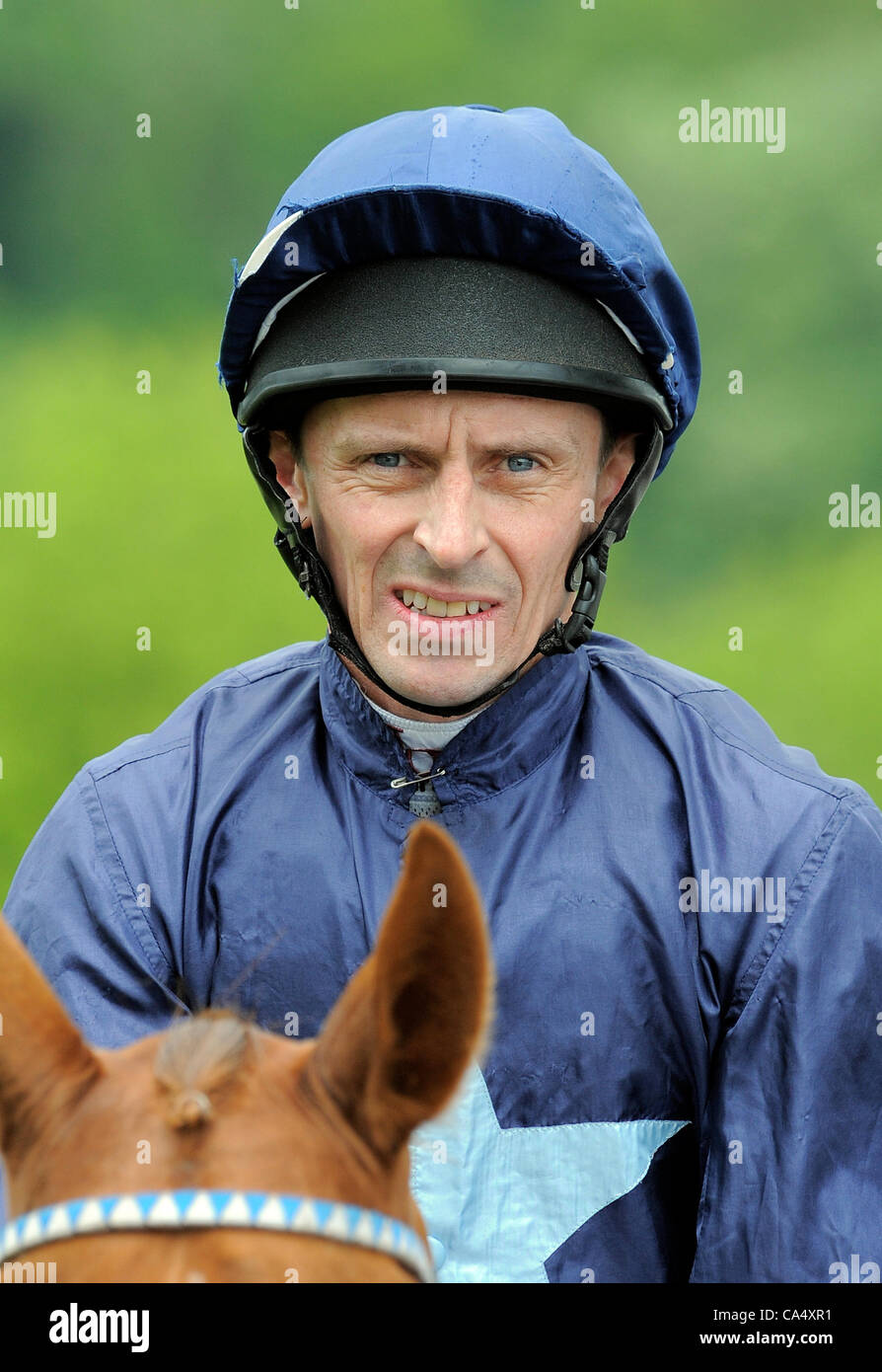 Jockey ted durcan at nottingham racecourse hi-res stock photography and ...