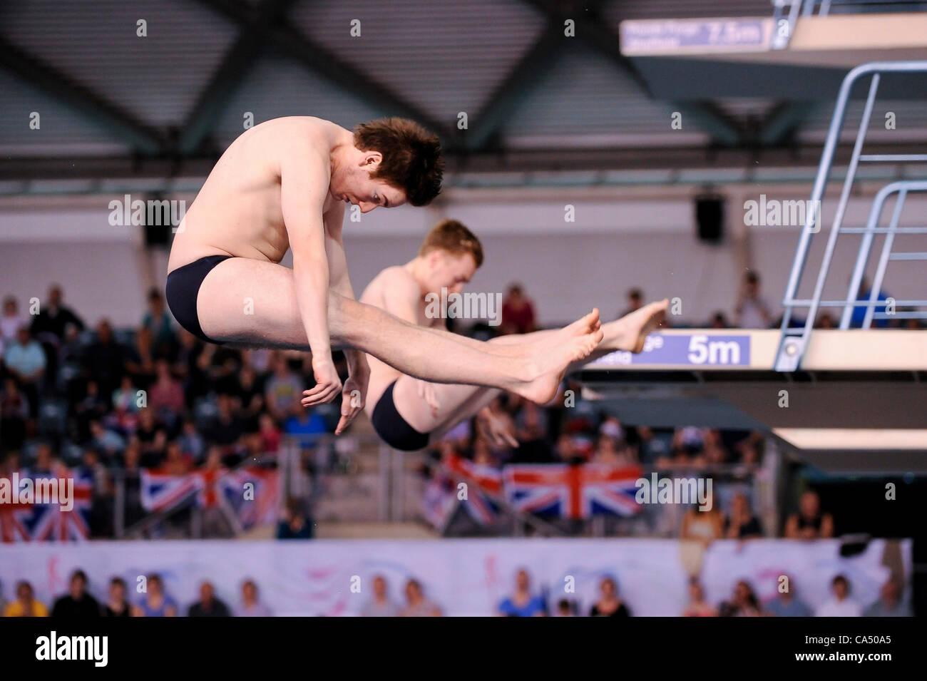 08.06.2012 Sheffield, England. David Cowen and Sean Larner (Leeds City ...