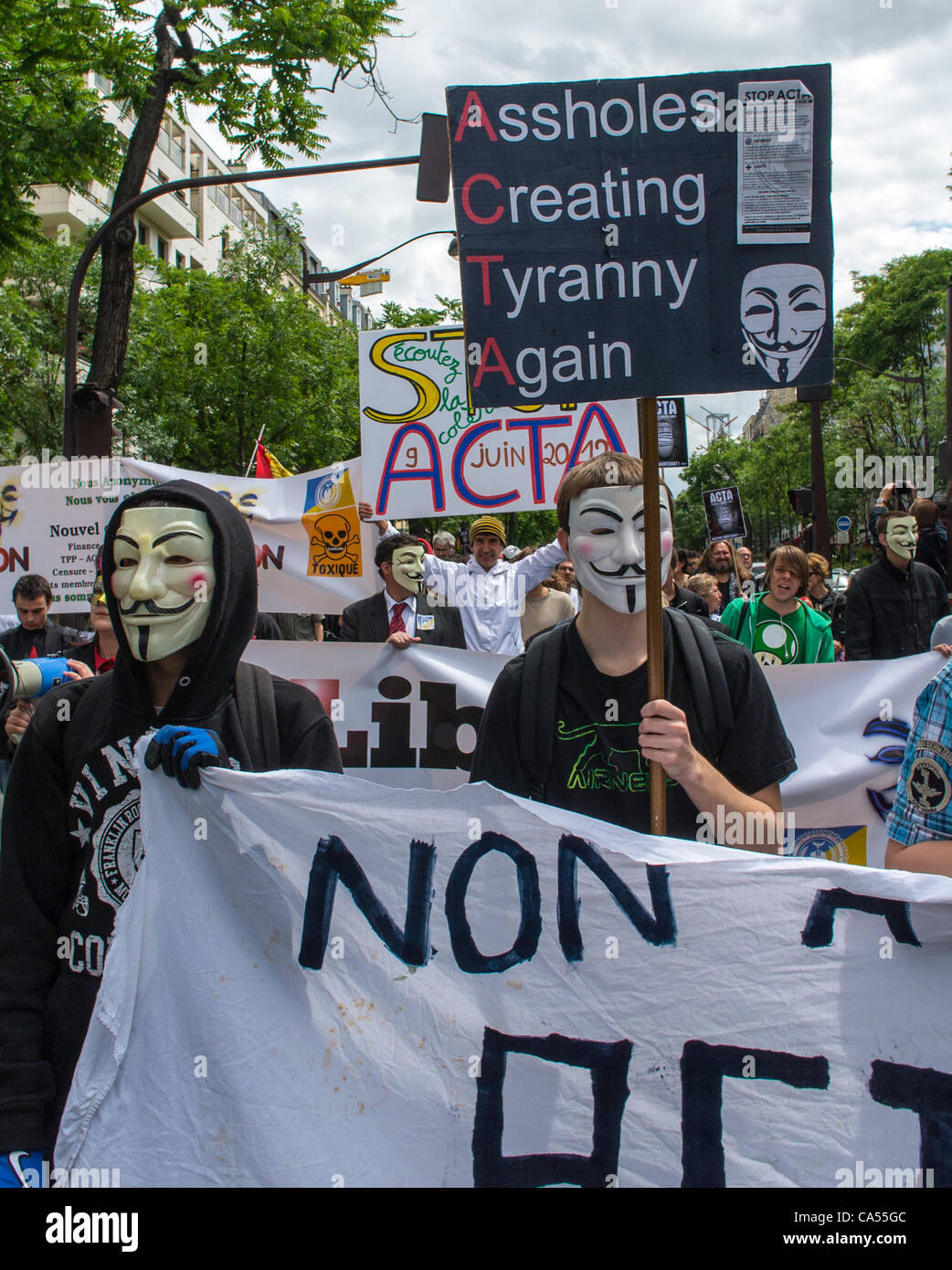 Activists internet accords law hi-res stock photography and images - Alamy