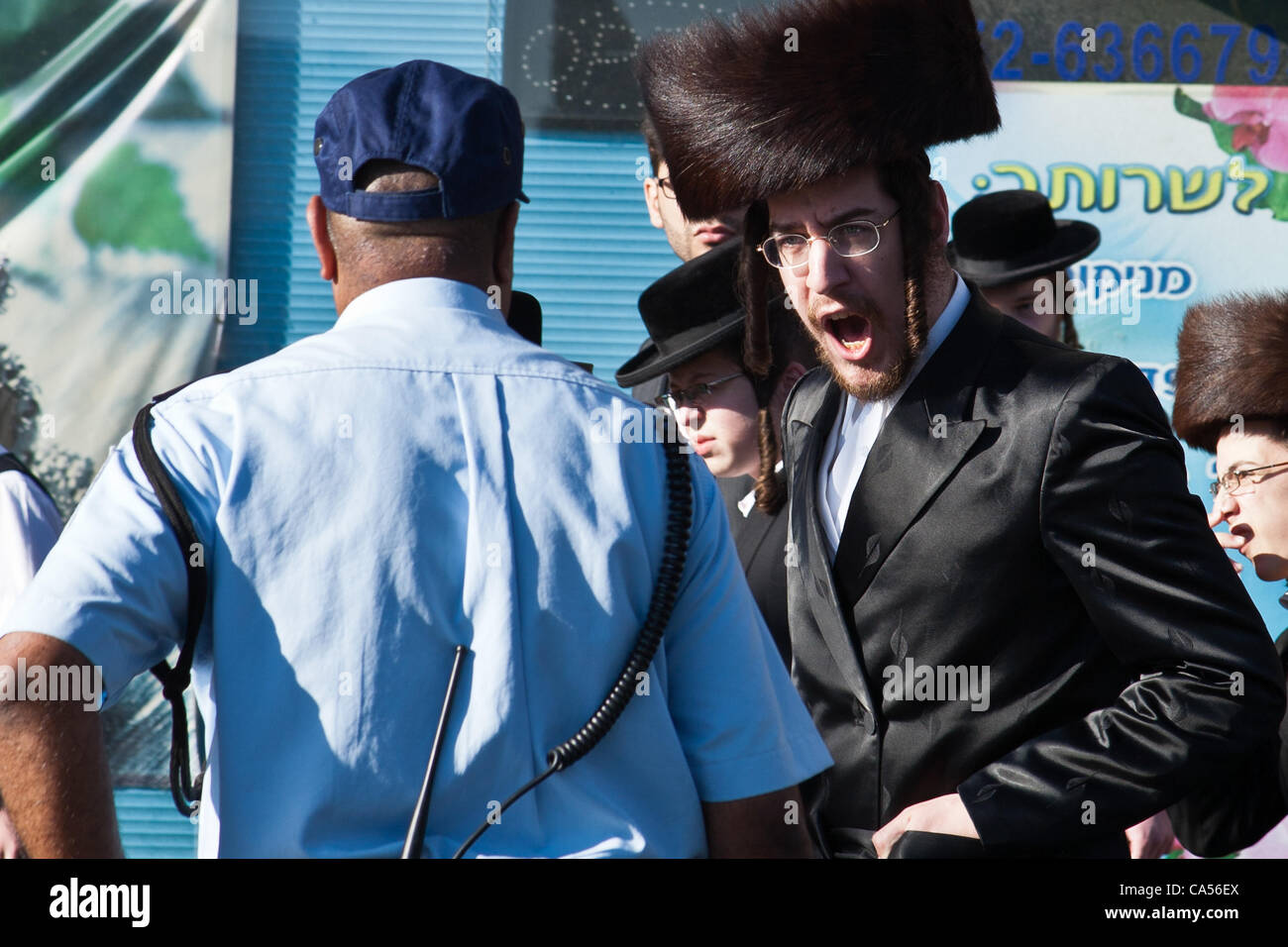 Haredim haredi hi-res stock photography and images - Alamy