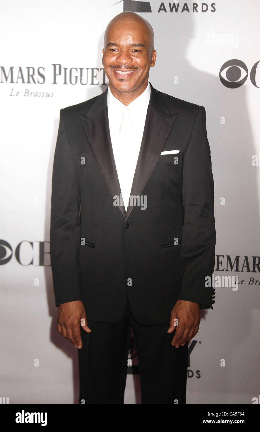 David allen grier hi-res stock photography and images - Alamy