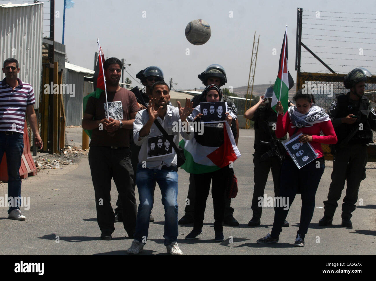 June 11, 2012 - Ramallah, West Bank, Palestinian Territory - Israeli ...
