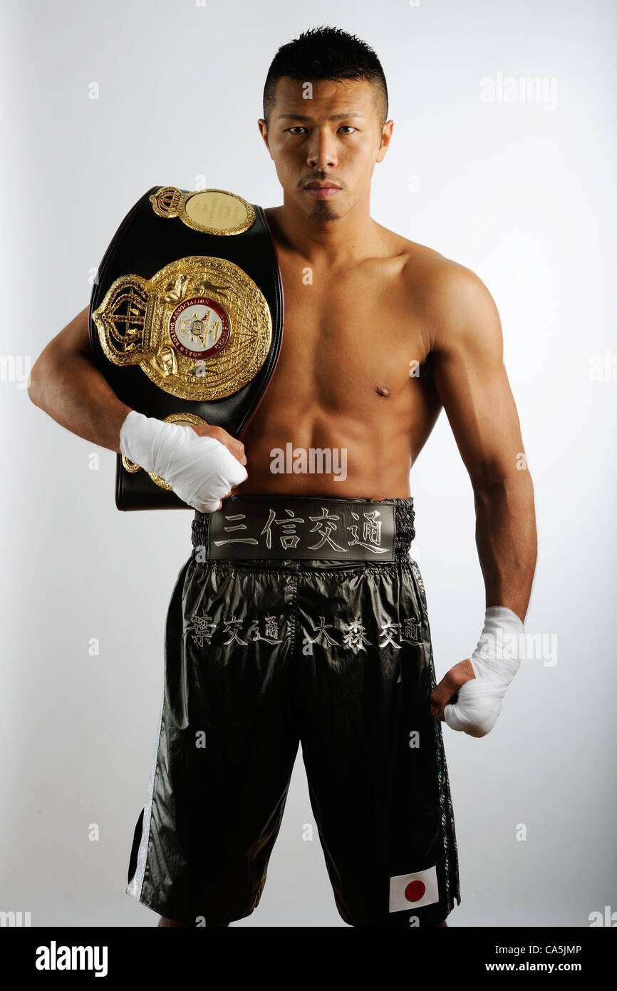 Takashi Uchiyama (JPN), MAY 10, 2012 - Boxing : WBA super featherweight ...