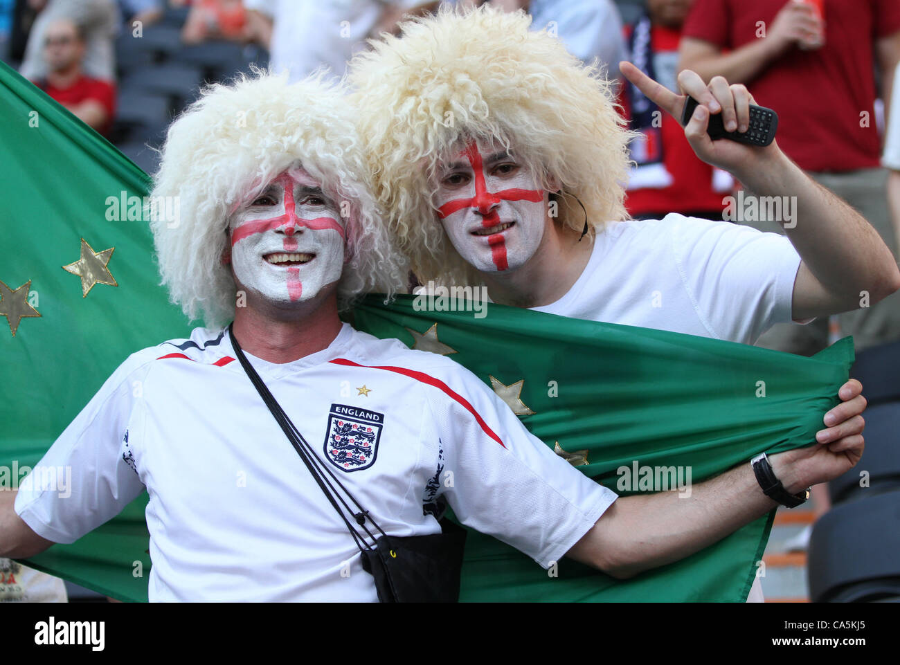 English fans hi-res stock photography and images - Alamy