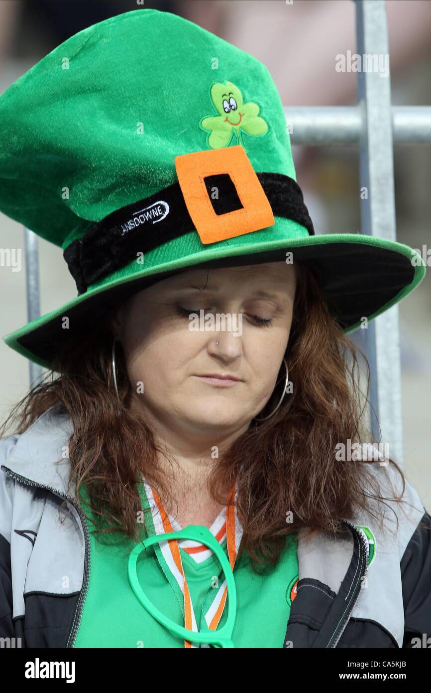 Sad ireland fan hi-res stock photography and images - Alamy