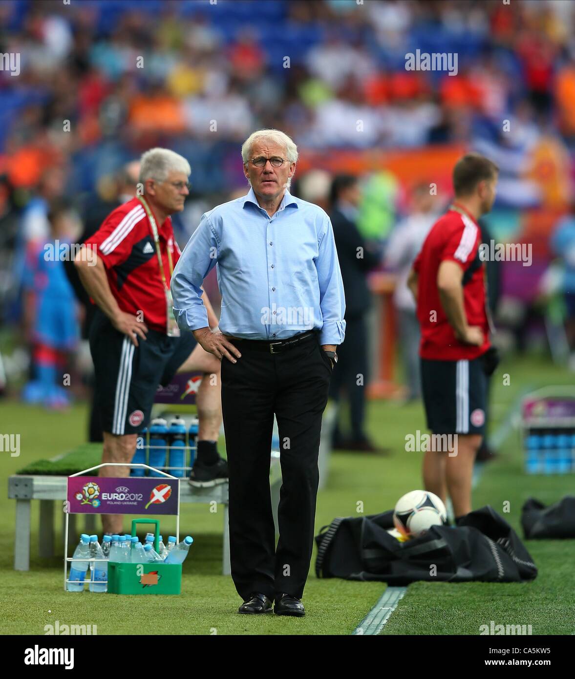 Denmark football manager hi-res stock photography and images - Alamy