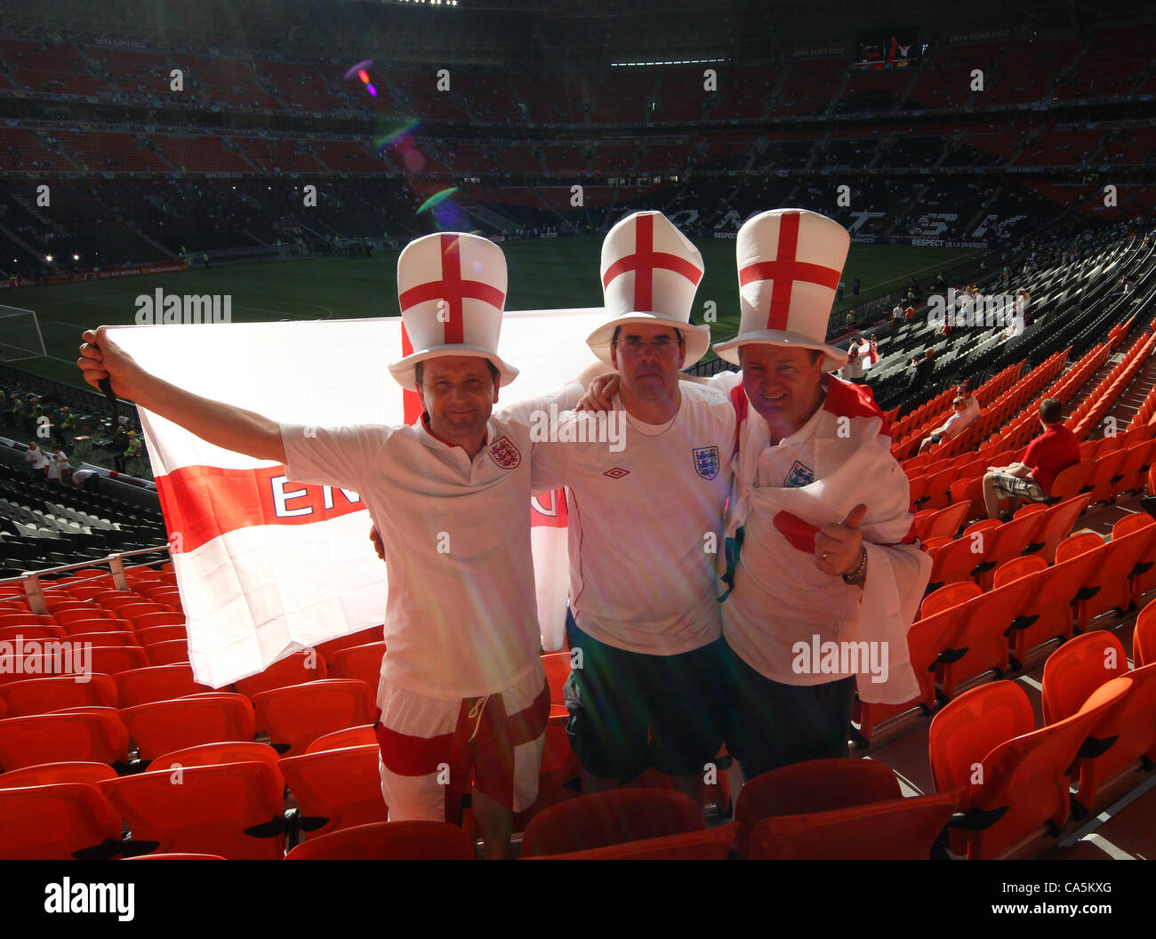 English football game hi-res stock photography and images - Alamy