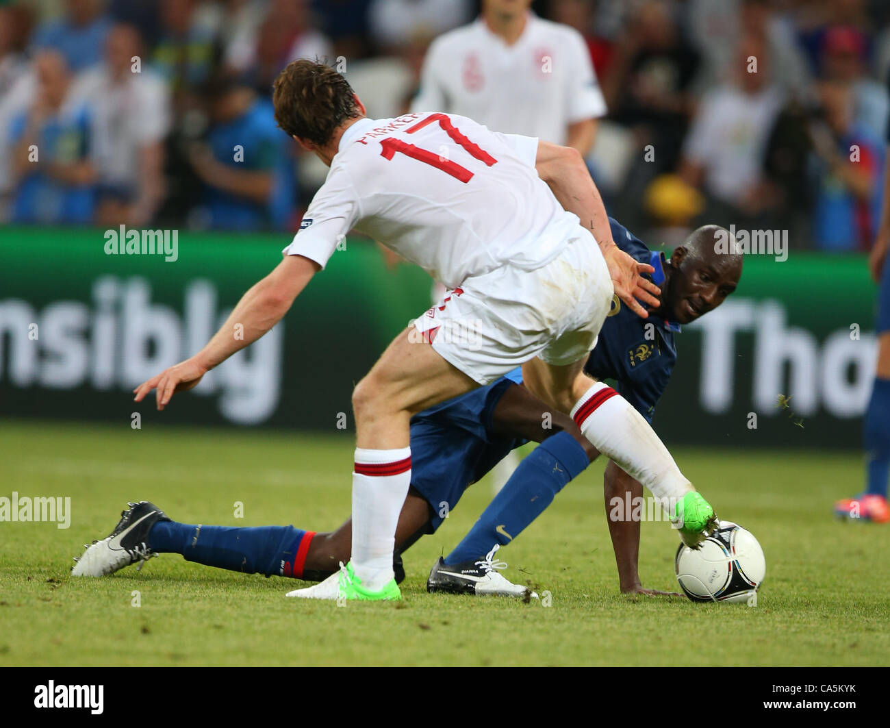 SCOTT PARKER & ALOU DIARRA FRANCE V ENGLAND EURO 2012 DONBASS ARENA ...