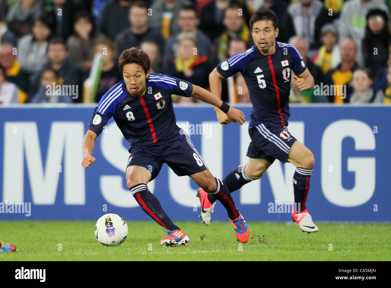 (L to R) Hiroshi Kiyotake (JPN), Yuto Nagatomo (JPN), June 12, 2012 ...
