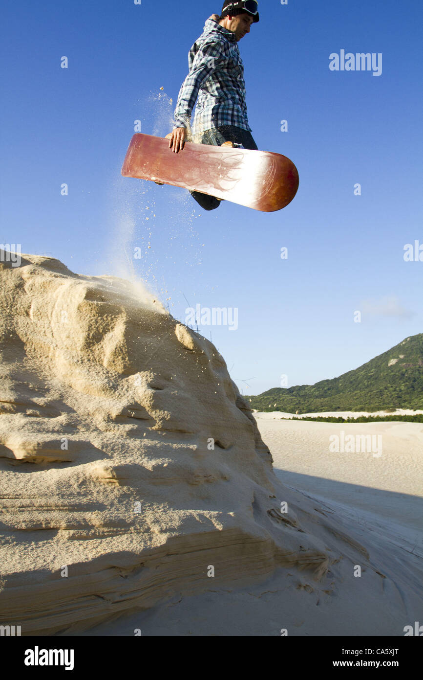 Sandboarding hi-res stock photography and images - Alamy