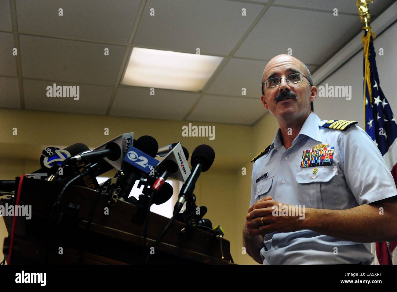 U s coast guard sector commander hi-res stock photography and images ...