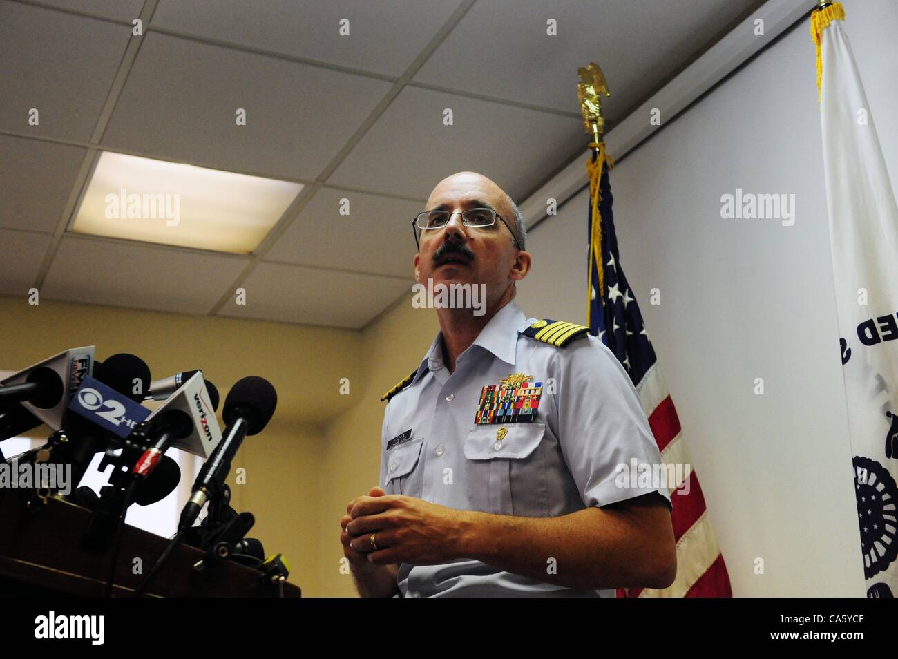U s coast guard sector commander hi-res stock photography and images ...