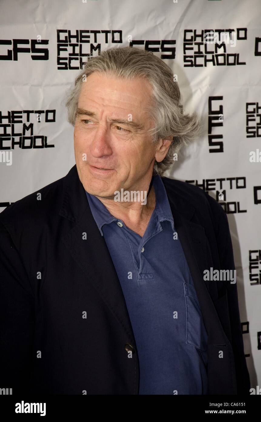 Robert Deniro at arrivals for Ghetto Film School Annual Benefit Gala ...