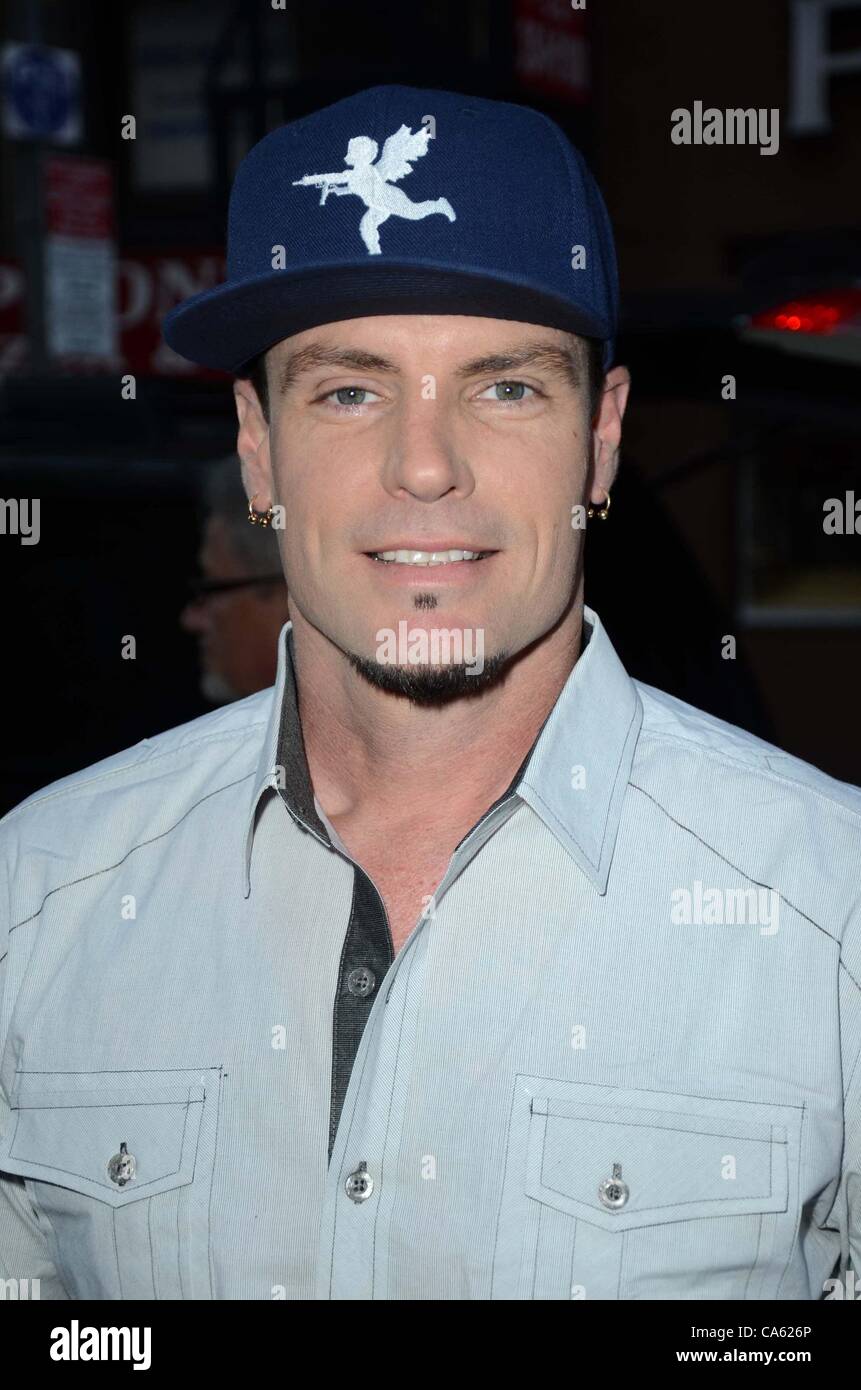 Vanilla Ice, (at the TODAY SHOW) out and about for CELEBRITY CANDIDS ...
