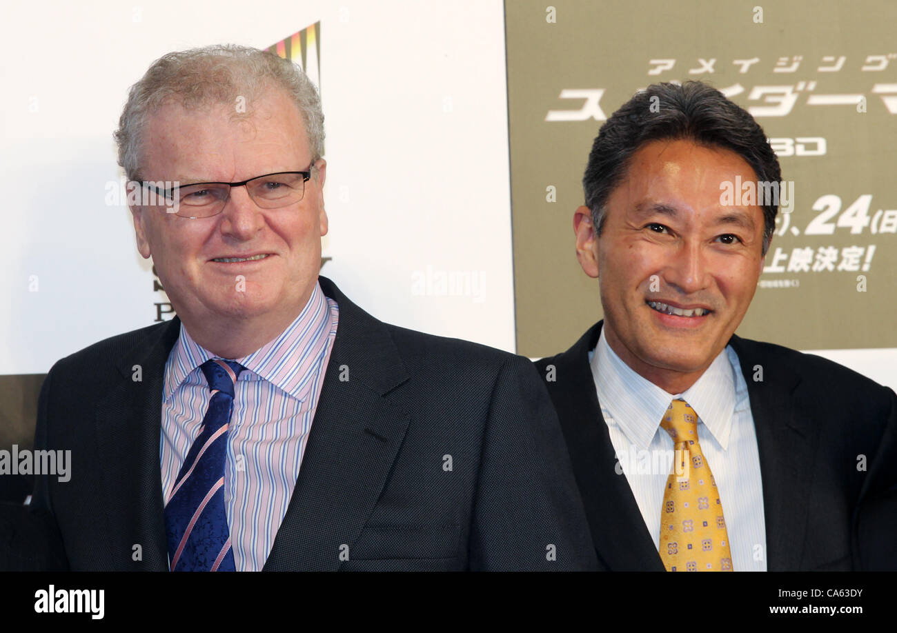June 13, 2012 - Saitama, Japan - Sony CEO Sir Howard Stringer and Kazuo ...