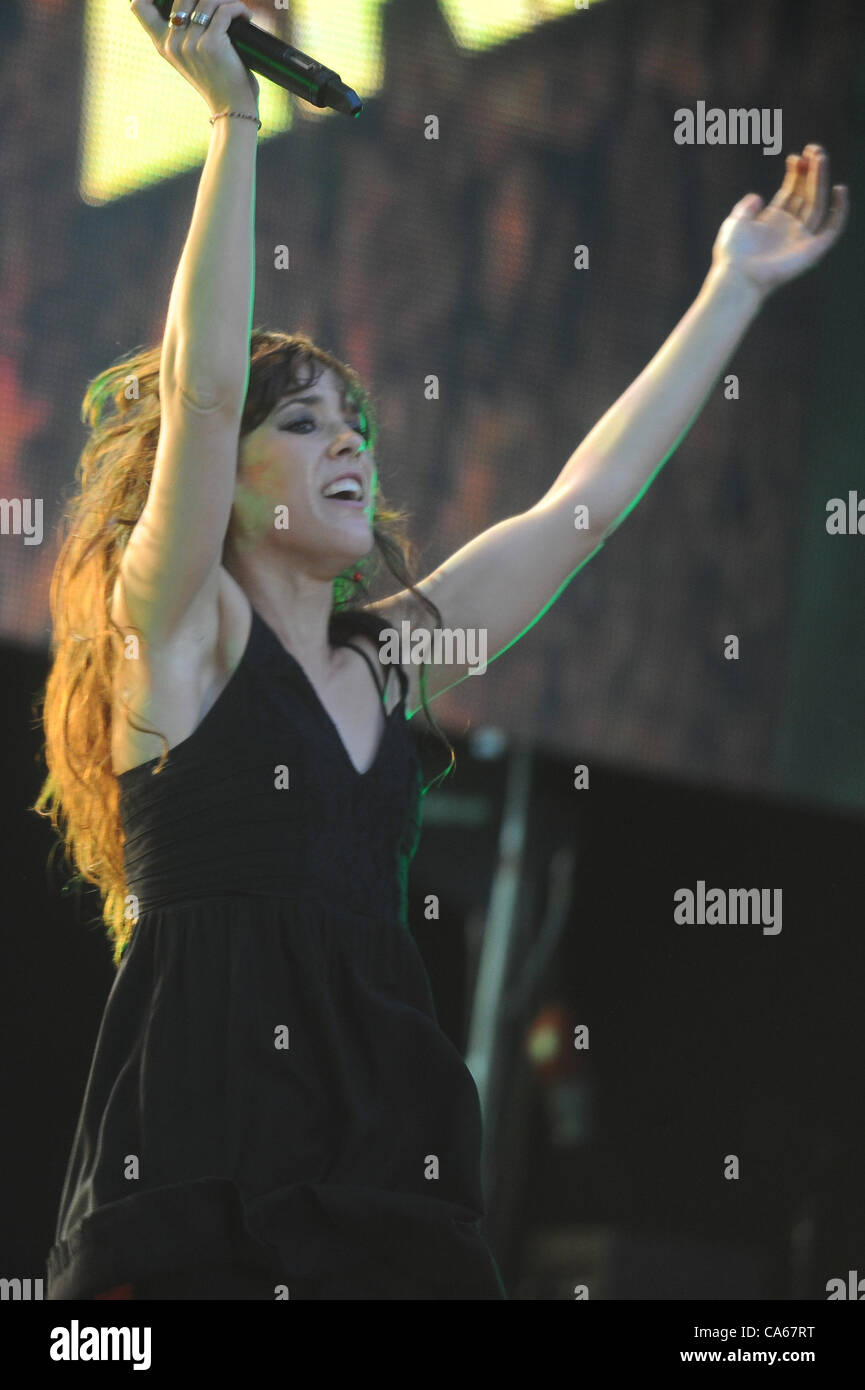 Isabelle geffroy hi-res stock photography and images - Alamy