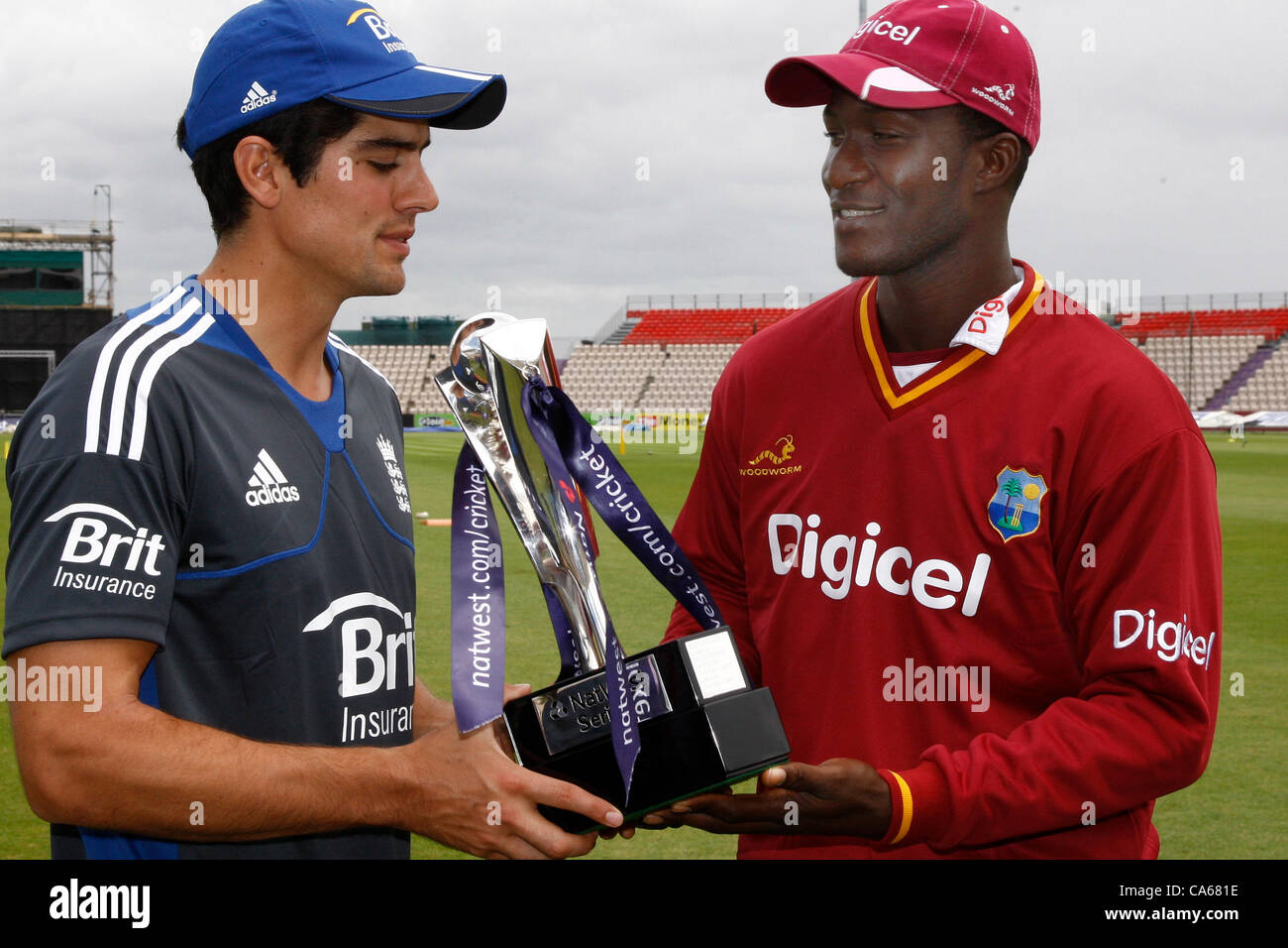 Major darren cook hi-res stock photography and images - Alamy