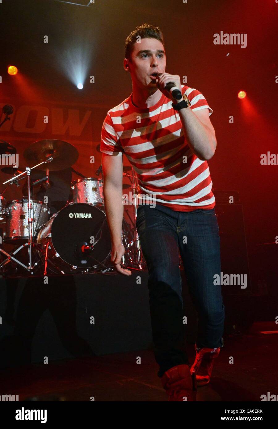 Karmin, Nick Noonan on stage for 92.3 Now One Night Stand Concert, Best ...