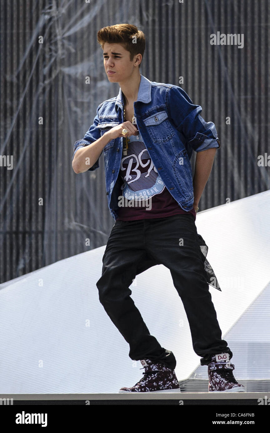 June 16, 2012 - Toronto, Ontario, Canada - JUSTIN BIEBER rehearses in ...