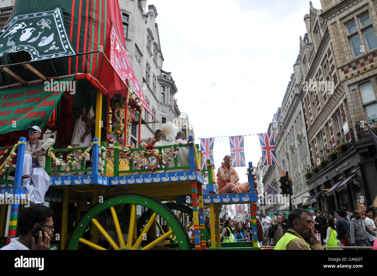 Piccadilly, London, UK. 17th June 2012. The three Chariots are pulled ...