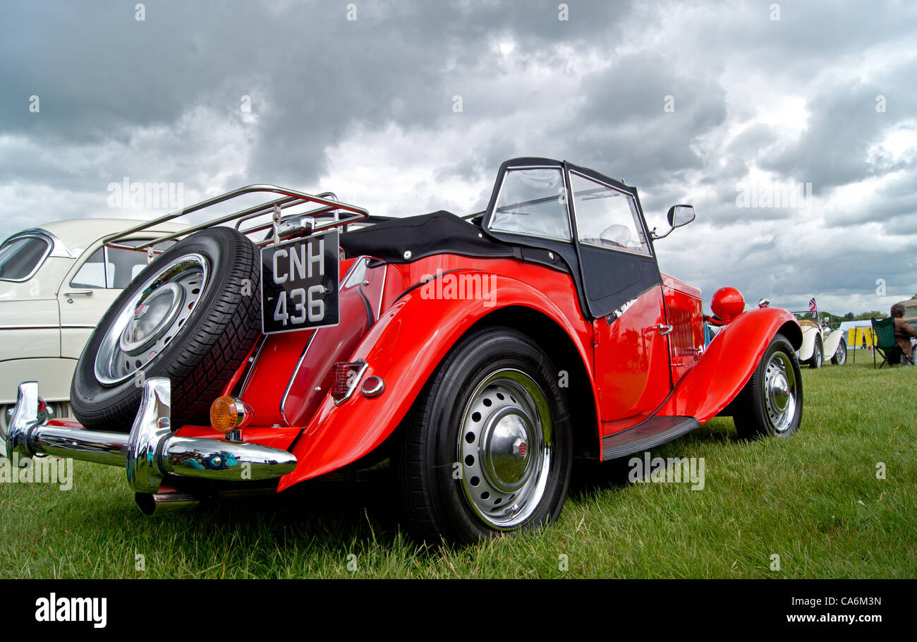 Old mg hi-res stock photography and images - Alamy