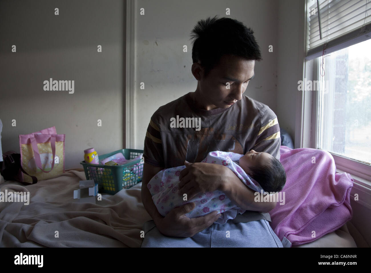 Karenni refugee hi-res stock photography and images - Alamy