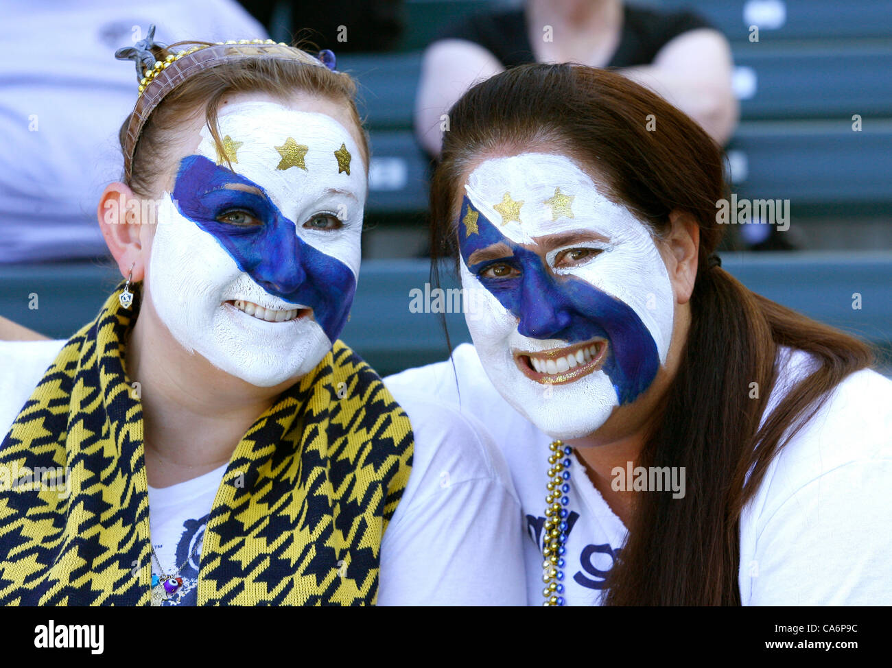 LA GALAXY FANS LA GALAXY FOOTBALL FANS CARSON LOS ANGELES CALIFORNIA ...