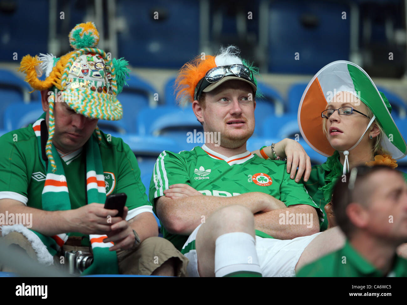 Football fans ireland italy hi-res stock photography and images - Alamy