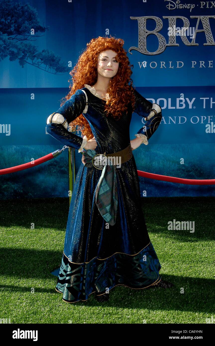 Brave film merida hi-res stock photography and images - Alamy