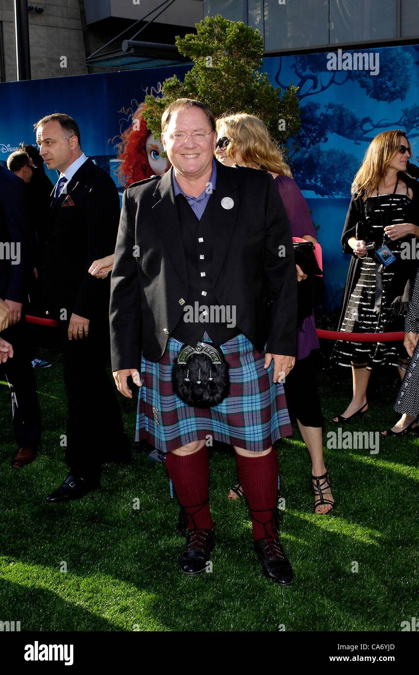 John lasseter los angeles premiere hi-res stock photography and images ...