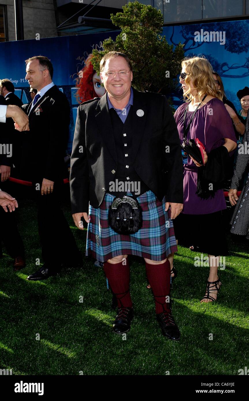 John lasseter los angeles premiere hi-res stock photography and images ...
