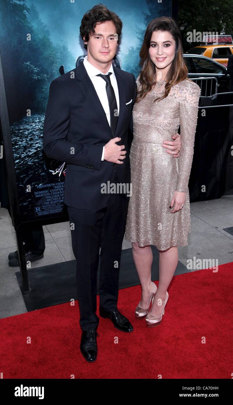 Mary elizabeth walker hi-res stock photography and images - Alamy