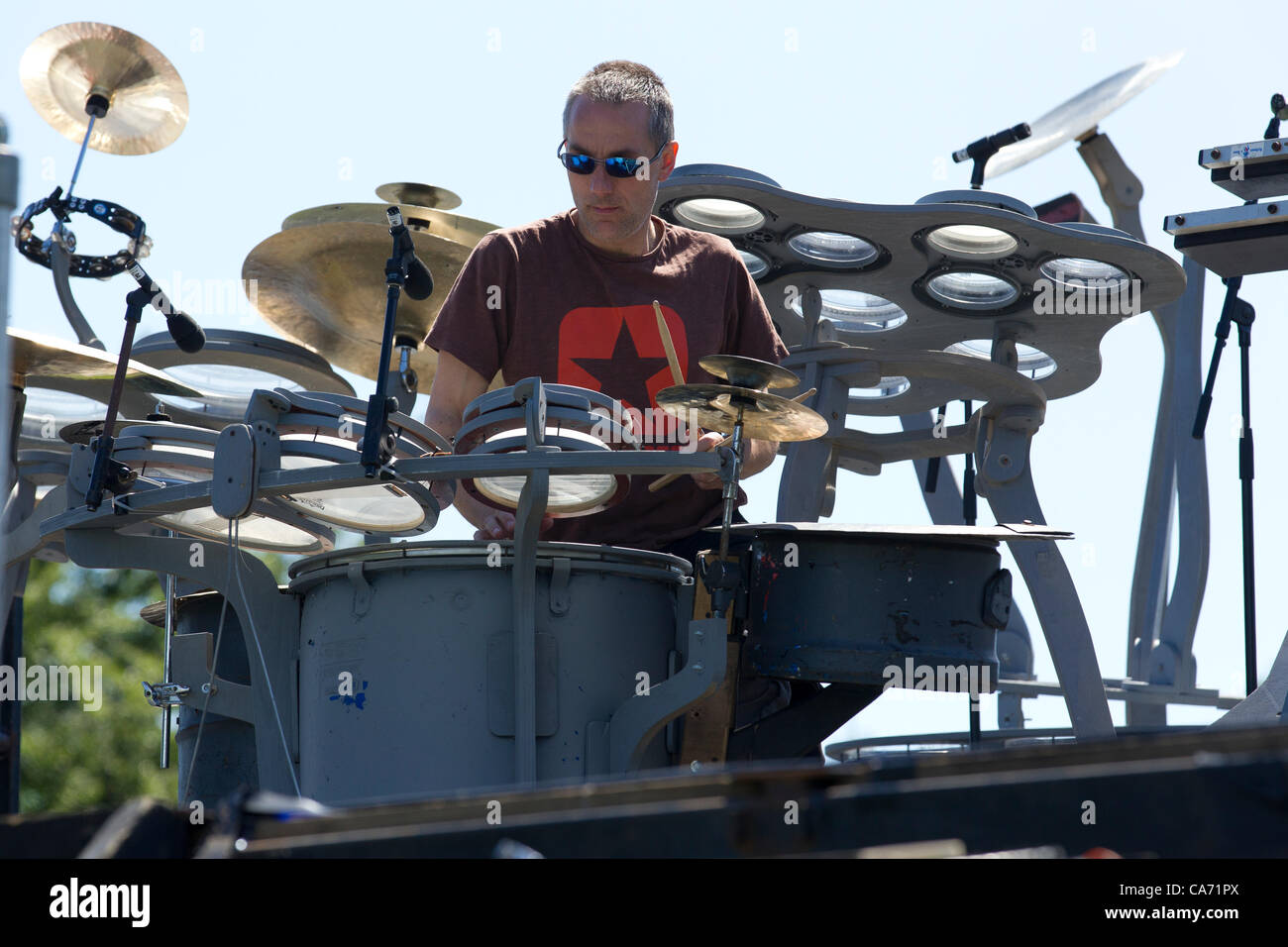 19th June Bowness on Lake Windermere Cumbria UK Les Commandos Percu ...