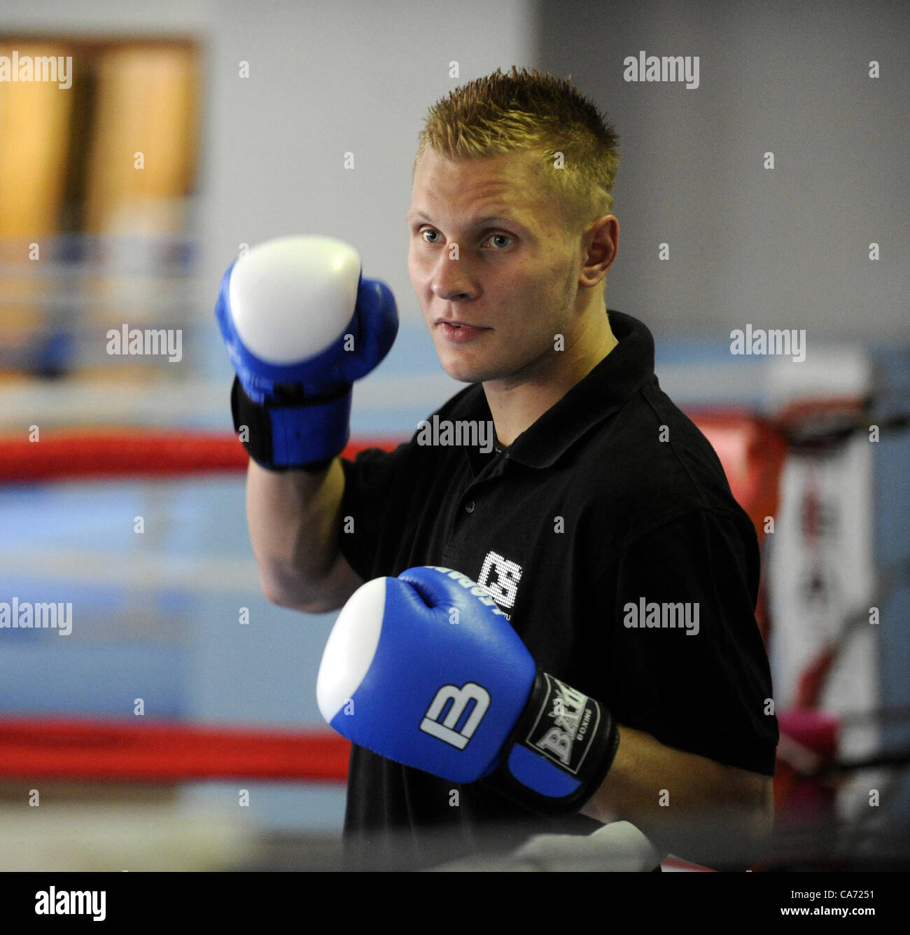 Czech boxer zdenek chladek wild hi-res stock photography and images - Alamy