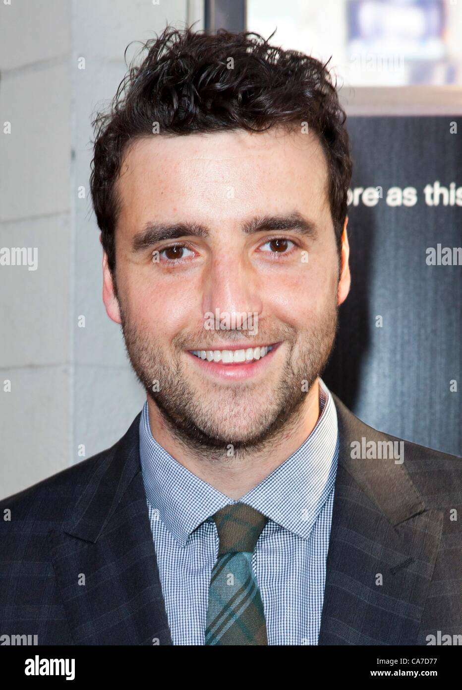 USA. David Krumholz at arrivals for THE NEWSROOM Premiere, Cinerama ...