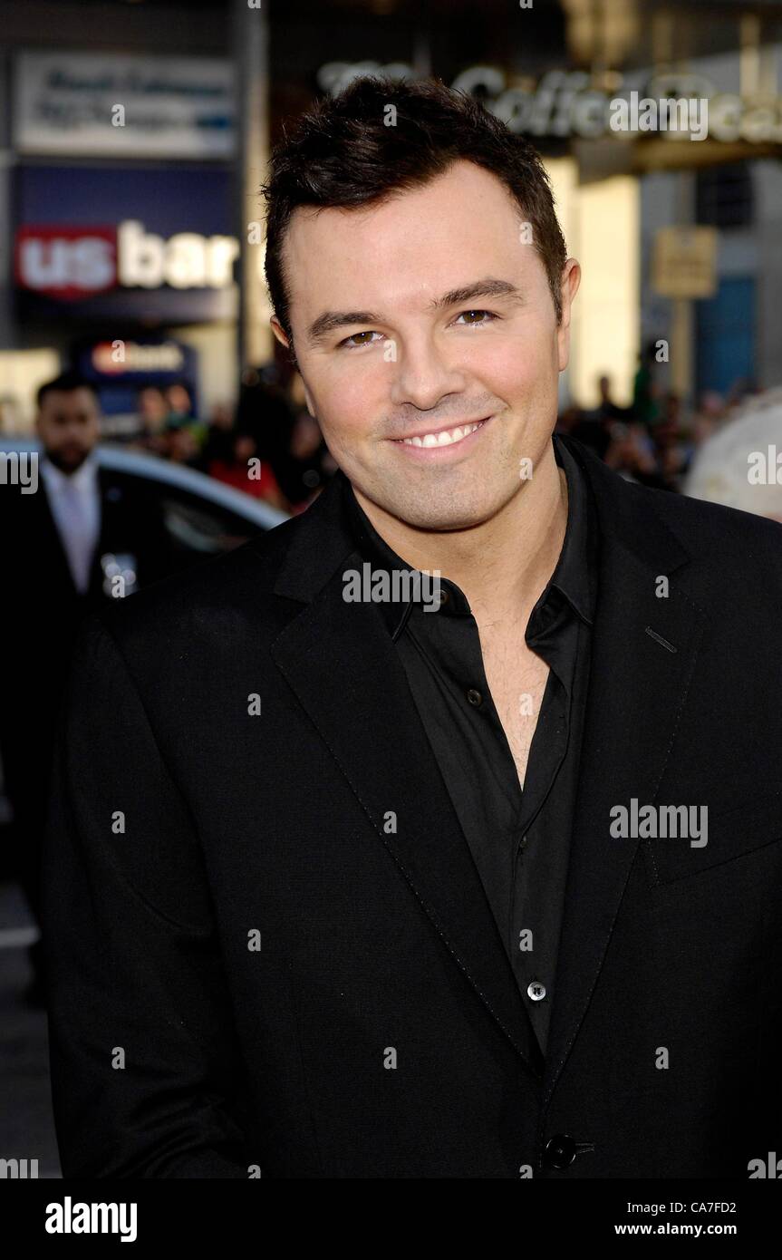 Seth macfarlane los angeles premiere hi-res stock photography and ...