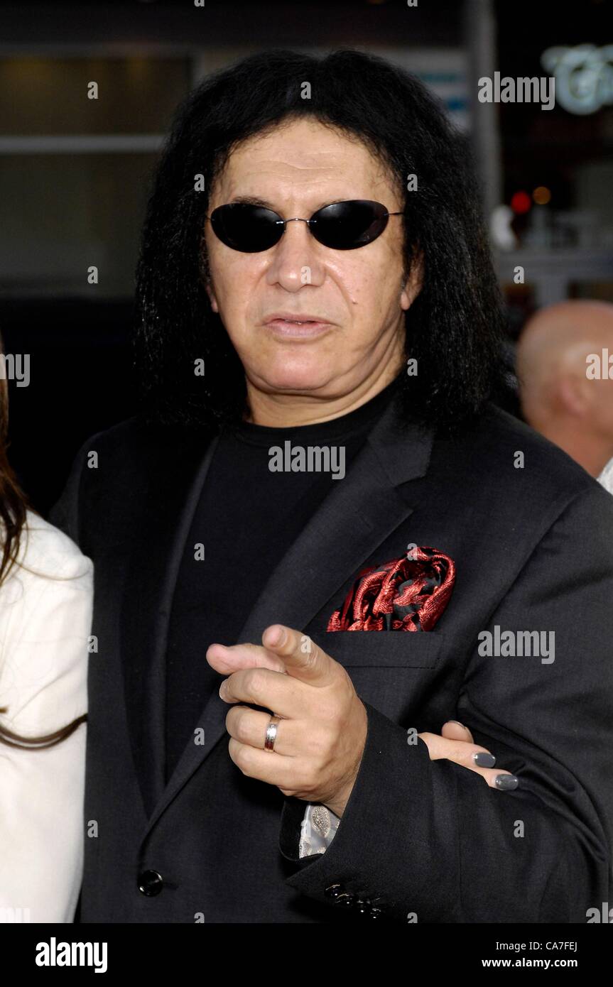 Ted simmons hi-res stock photography and images - Alamy