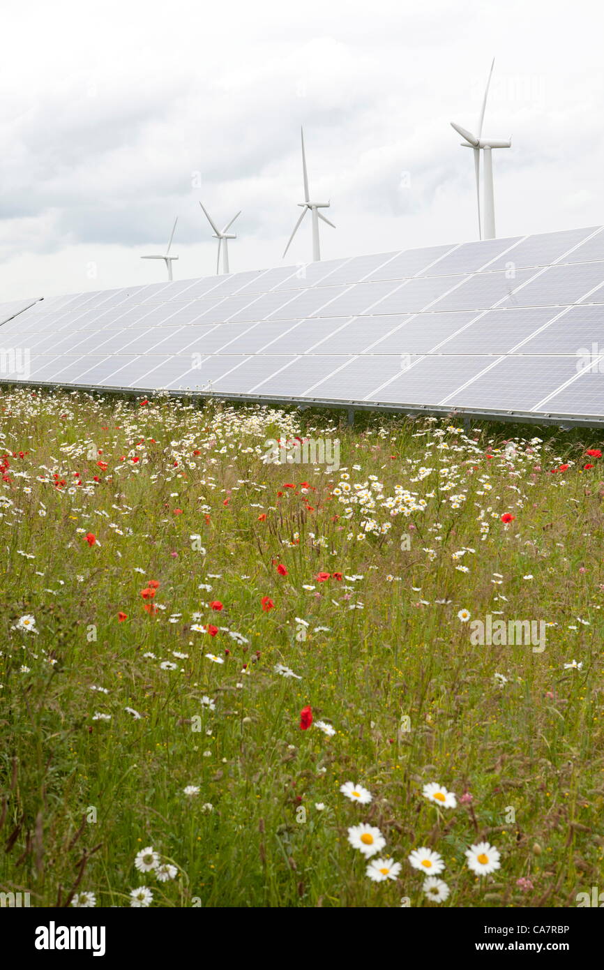 Westmill wind farm community owned hi-res stock photography and images ...