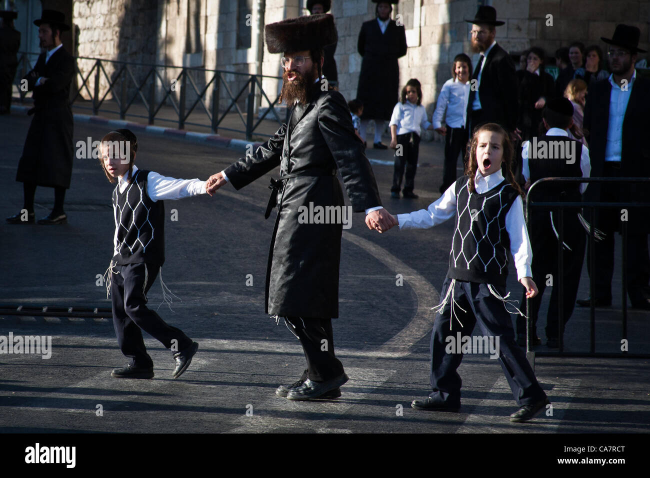 Jewish ultra orthodox man two sons hi-res stock photography and images ...