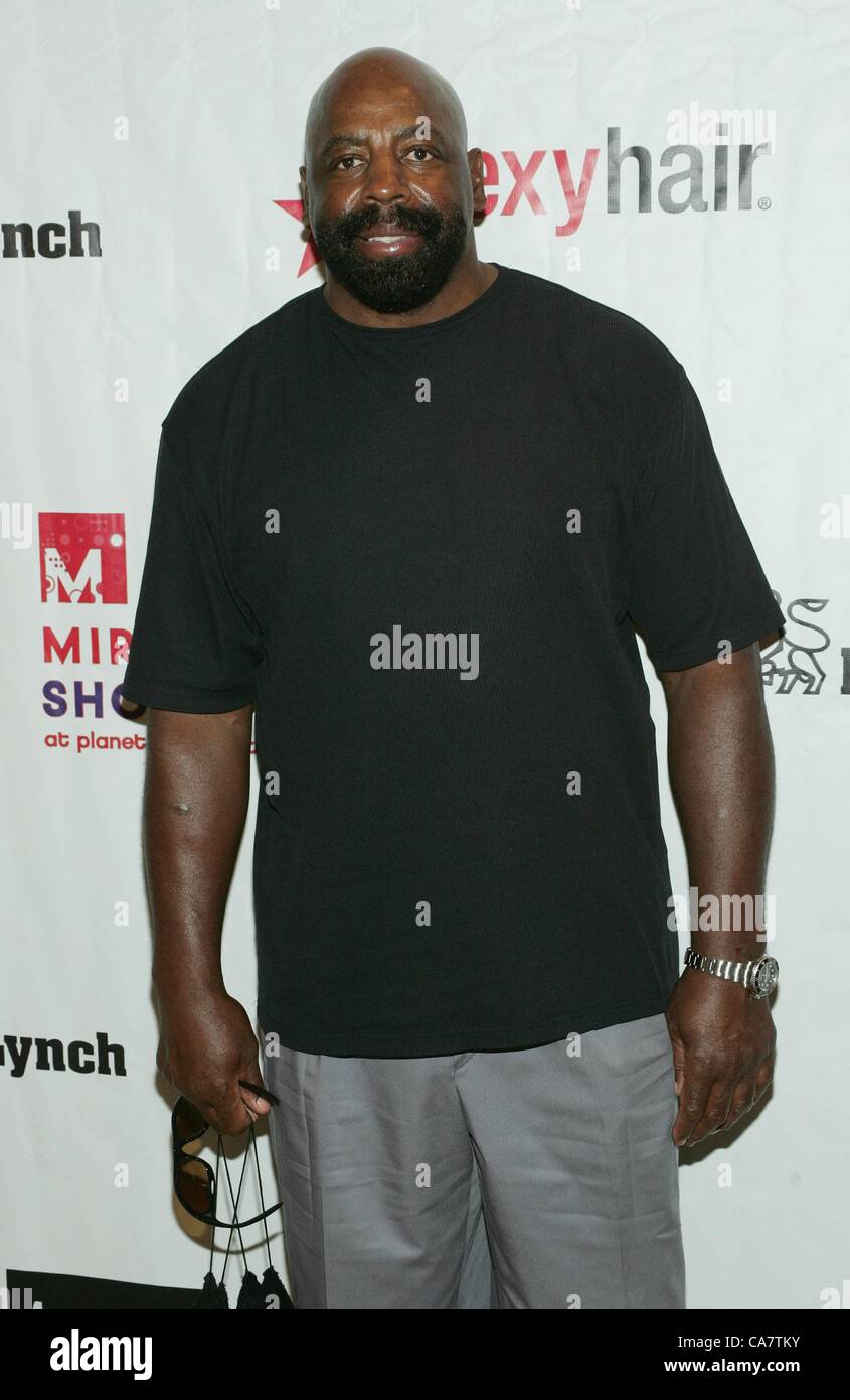 Ed "Too Tall" Jones at arrivals for 12th Annual Sports Dream Bowl ...